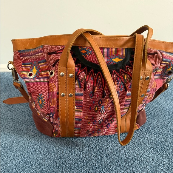 Nena & Co. | Bags | Gorgeous Nena Bag With Shoulder And Cross Body ...